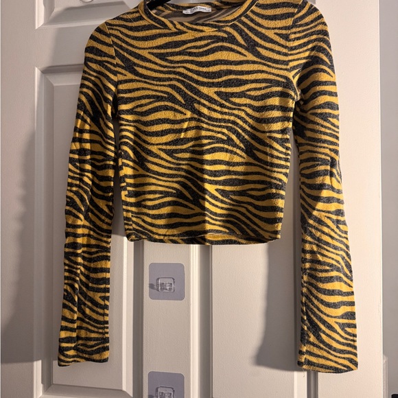 Zara | Tops | Zara Yellow And Gray Zebra Pattern Top | Poshmark